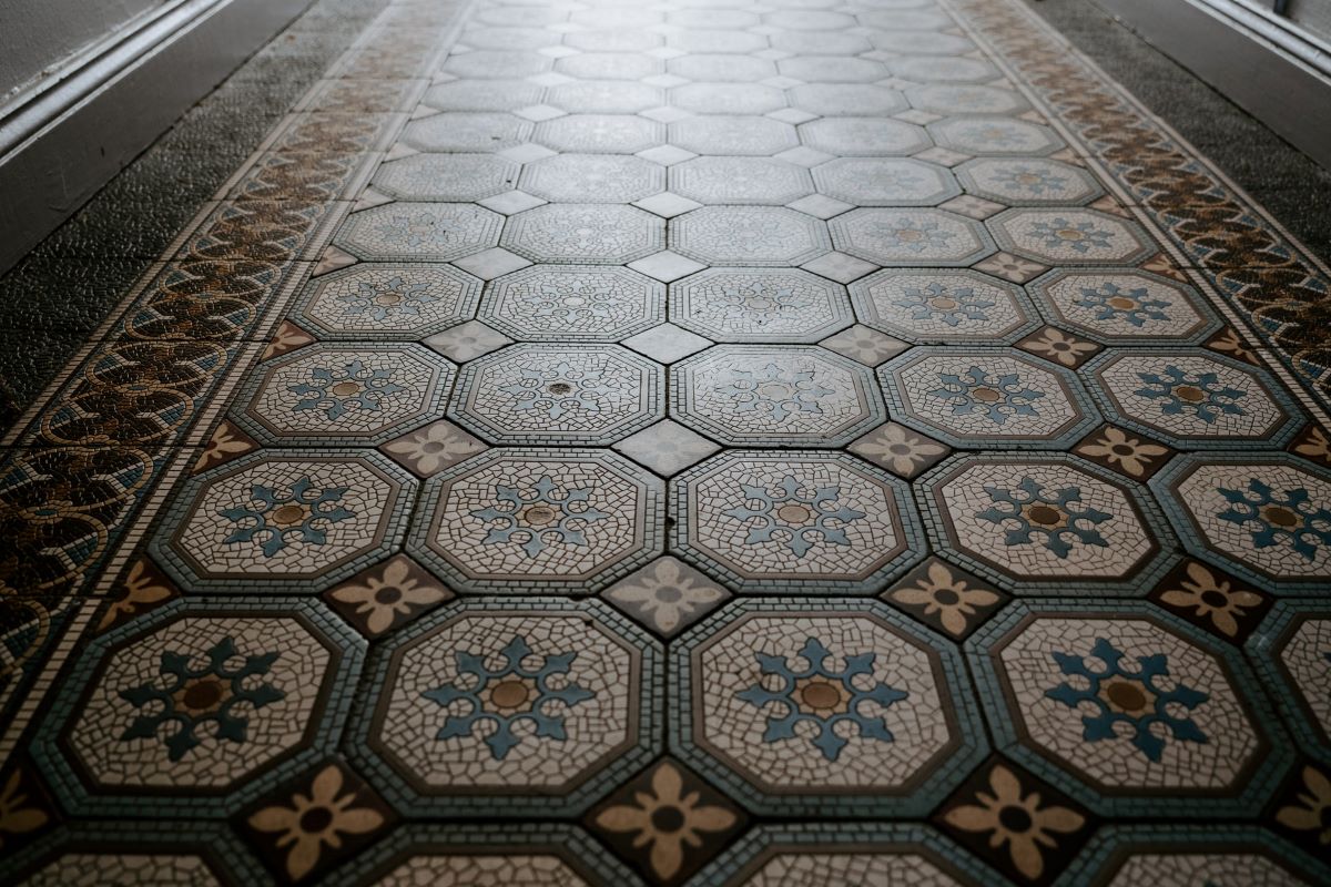 Create a great first impression with The Tile Shed’s hallway tile ideas ...